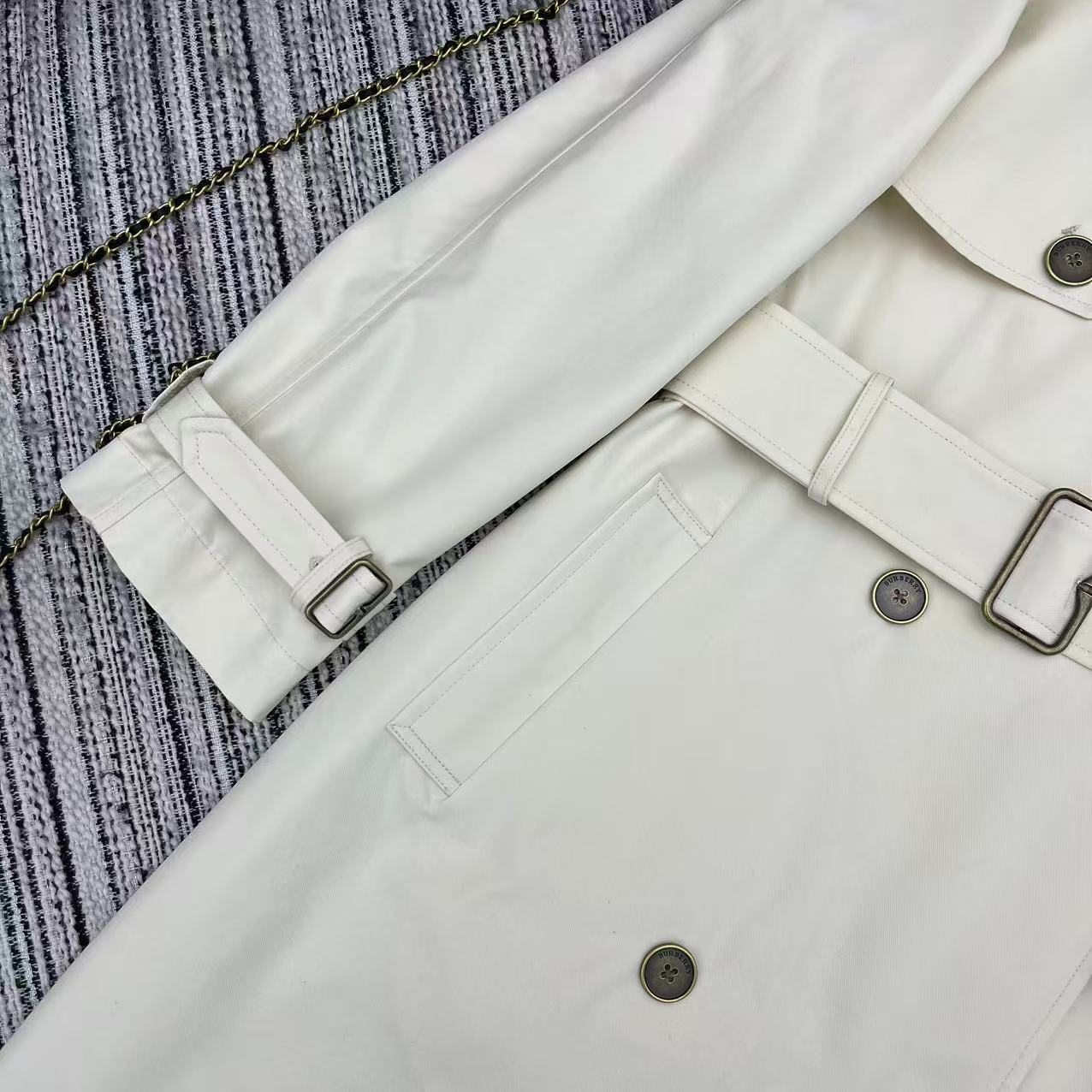 Burberry 26 Early Spring Series Trench Coat – Flower Bags